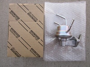 79 - 84 TOYOTA LAND CRUISER FJ40 FJ43 FJ45 FJ55 2F MECHANICAL FUEL PUMP ...
