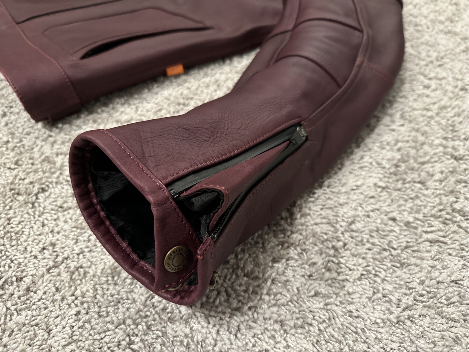 Merlin Gable WP Jacket Oxblood Medium Size 40 - Gem