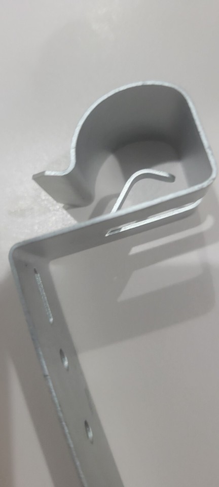 100 New Generic CS812D NVENT CADDY Conduit Support Clip for deep box | eBay