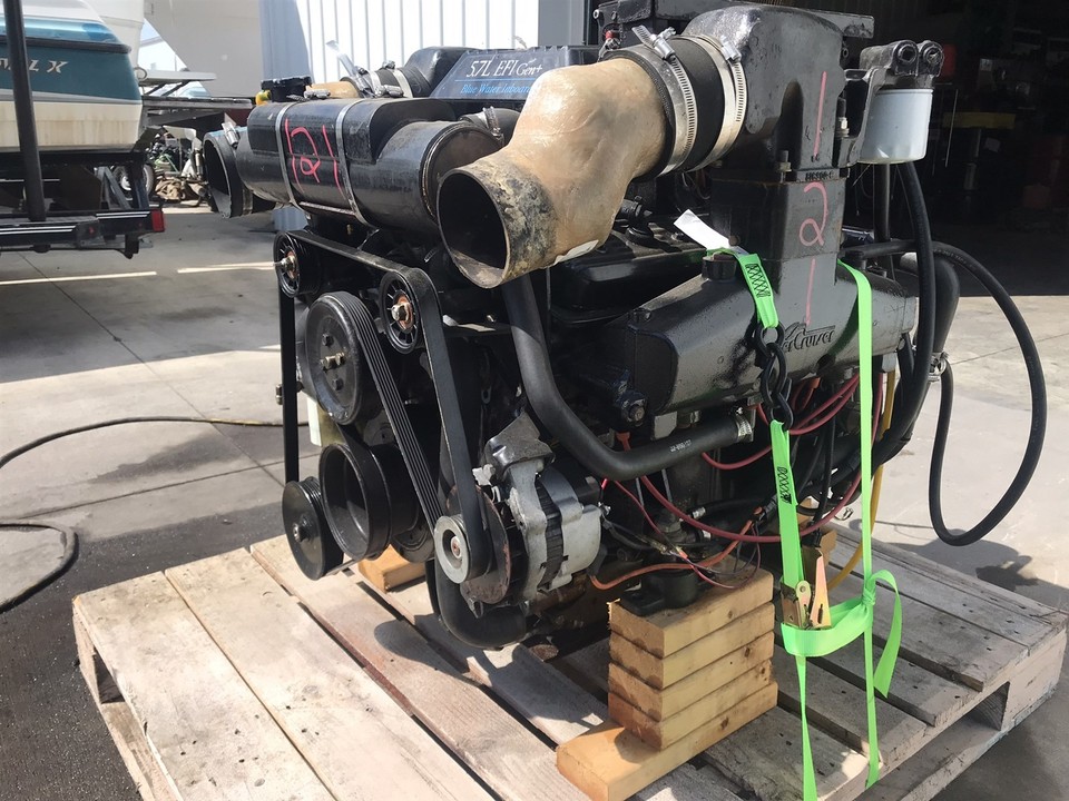 MerCruiser Marine 5.7 L 350 V8 Blue Water Inboard Engine NO SALT Drop ...
