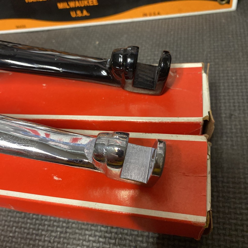 1 NOS OEM Harley CHROME OR BLACK KICK ARM K Model XLCH FX LATE SHOVEL ...