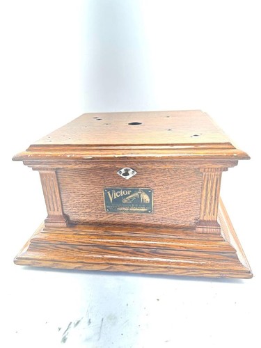 Refinished Early Victor Type Vic III Phonograph Cabinet, Talking ...