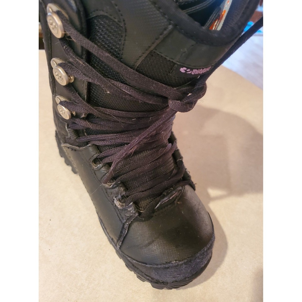 Thirtytwo (32) Lashed Lace Up Snowboard Boots Womens Size 7.5 Black ...