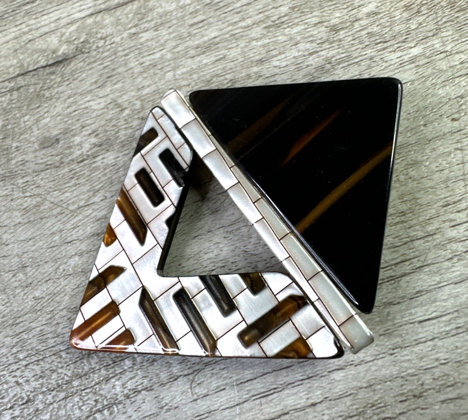 Unbranded Brooch Plastic Diamond Shape 90s Vibe Brown & Silver | eBay