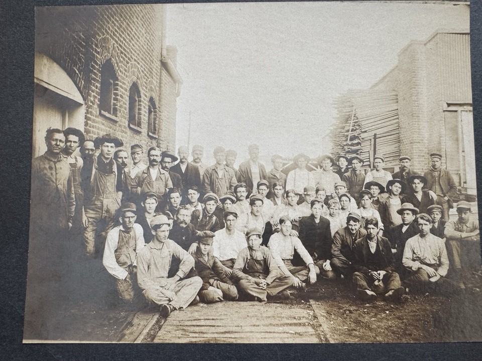 Lumber Mill Workers Sawmill Child Labor Occupational Cabinet Card ...