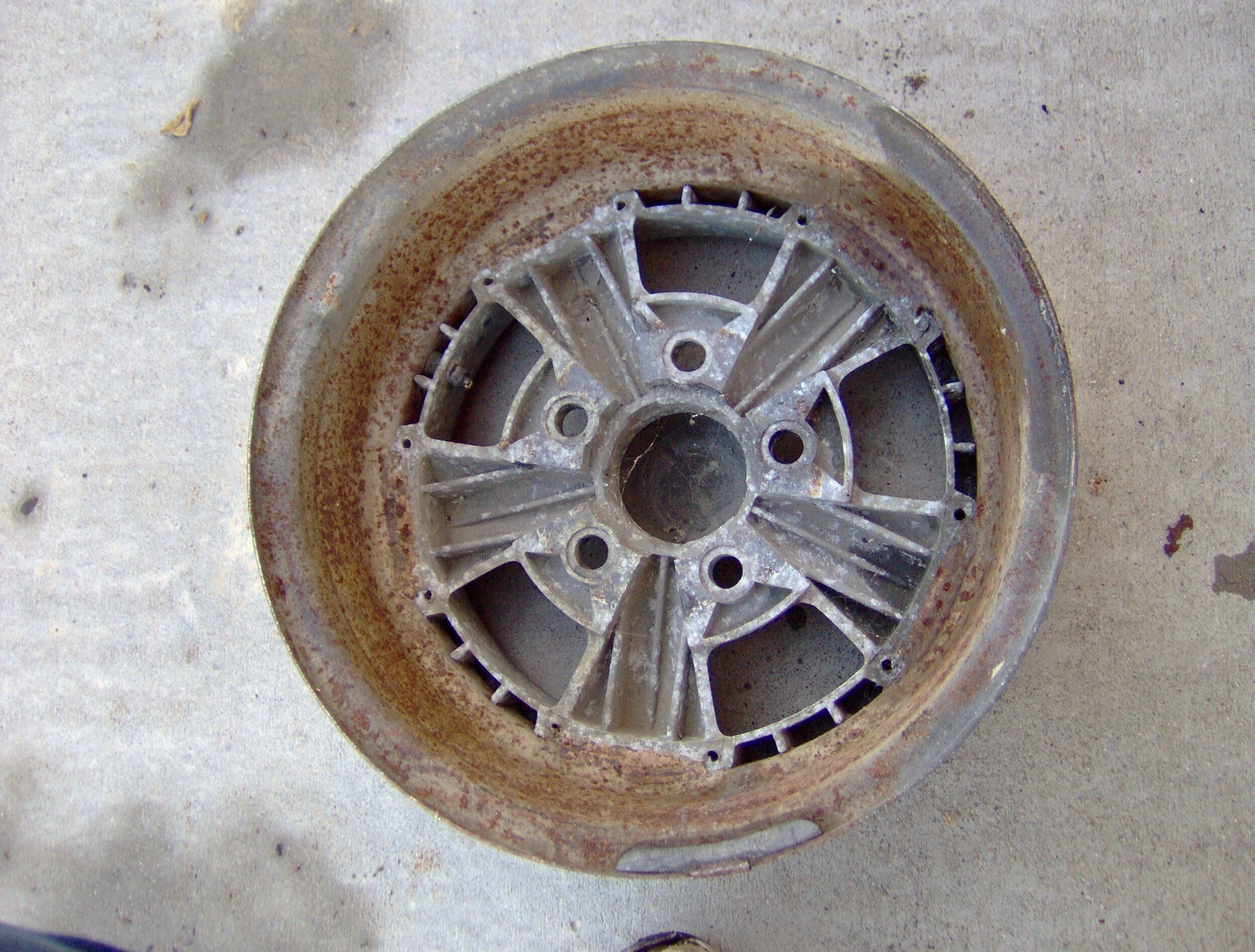 Vintage 14x6 CRAGAR magnesium aluminum ? mag wheel 4 3/4 day two old ...