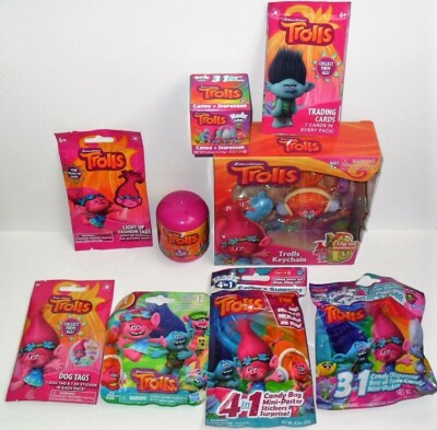 DREAMWORKS TROLLS LOT OF 9 ITEMS RADZ DOG TAG LIGHT UPS DJ SUKI FIGURE ...