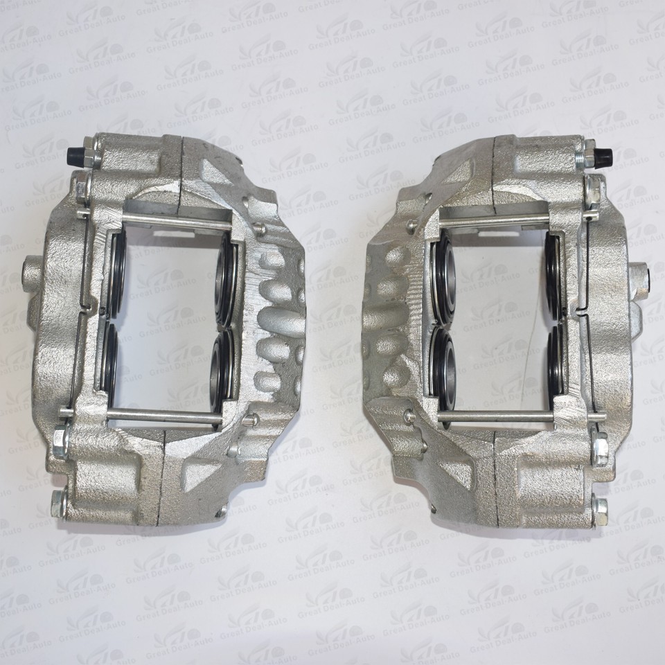 2 Front Brake Calipers Fits Toyota Hilux RN105 106 110 RN130 VZN130 ...
