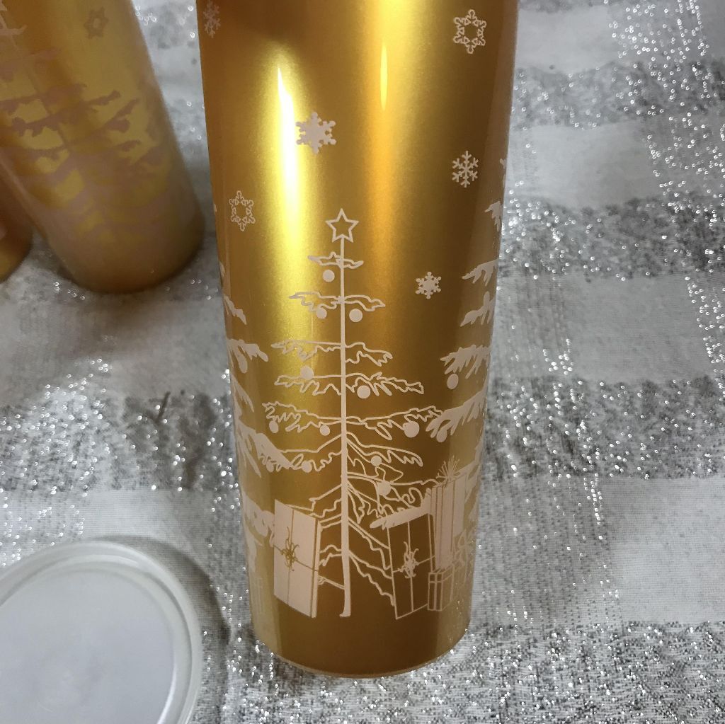 4 Tupperware Gold Tumbler Holiday Christmas Trees Drinking Cups | eBay