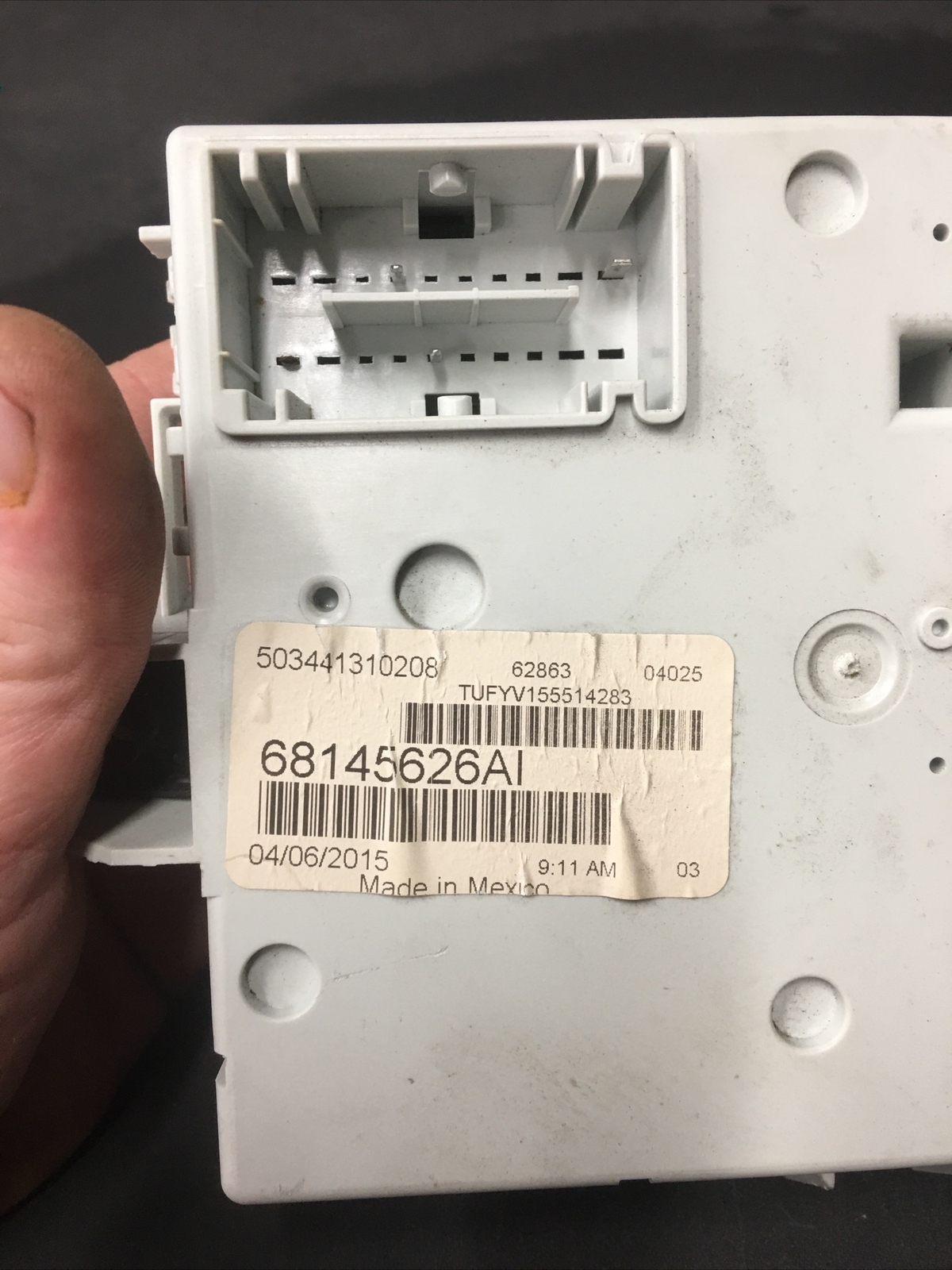 2016 Chrysler 200 Body Control Module Interior Cabin Fuse Box Relay BCM ...