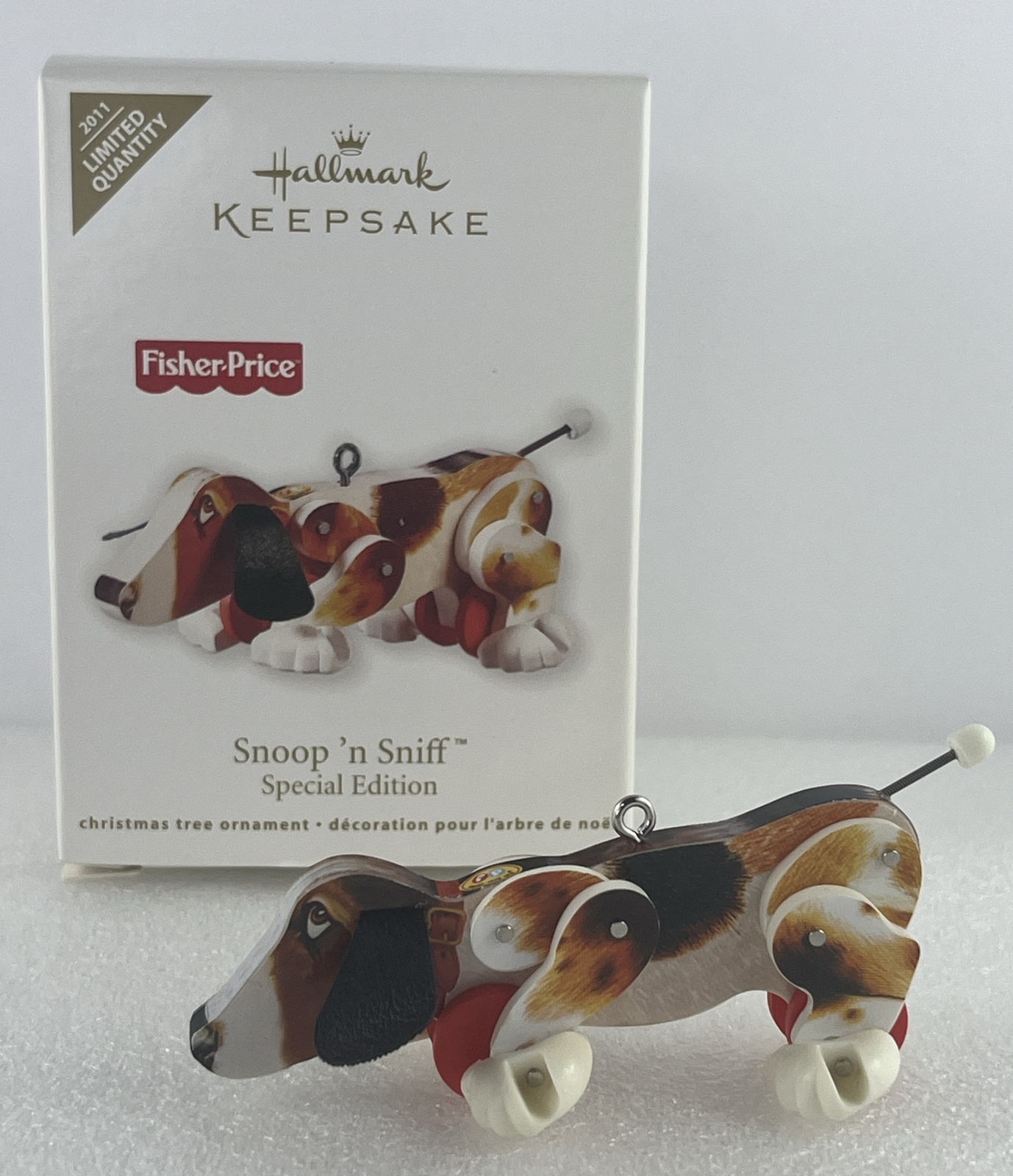 2011 Hallmark Ornament Fisher Snoop N Sniff Special Limited Edition Dog ...