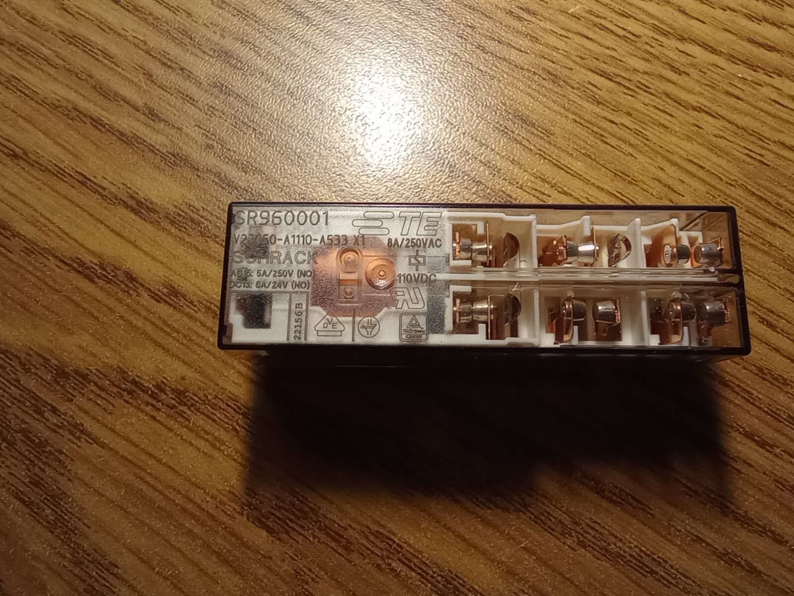 1pc SCHRACK SR960001, V23050-A1110-A533 X1,Safety Relay 8A 250VAC 14 ...