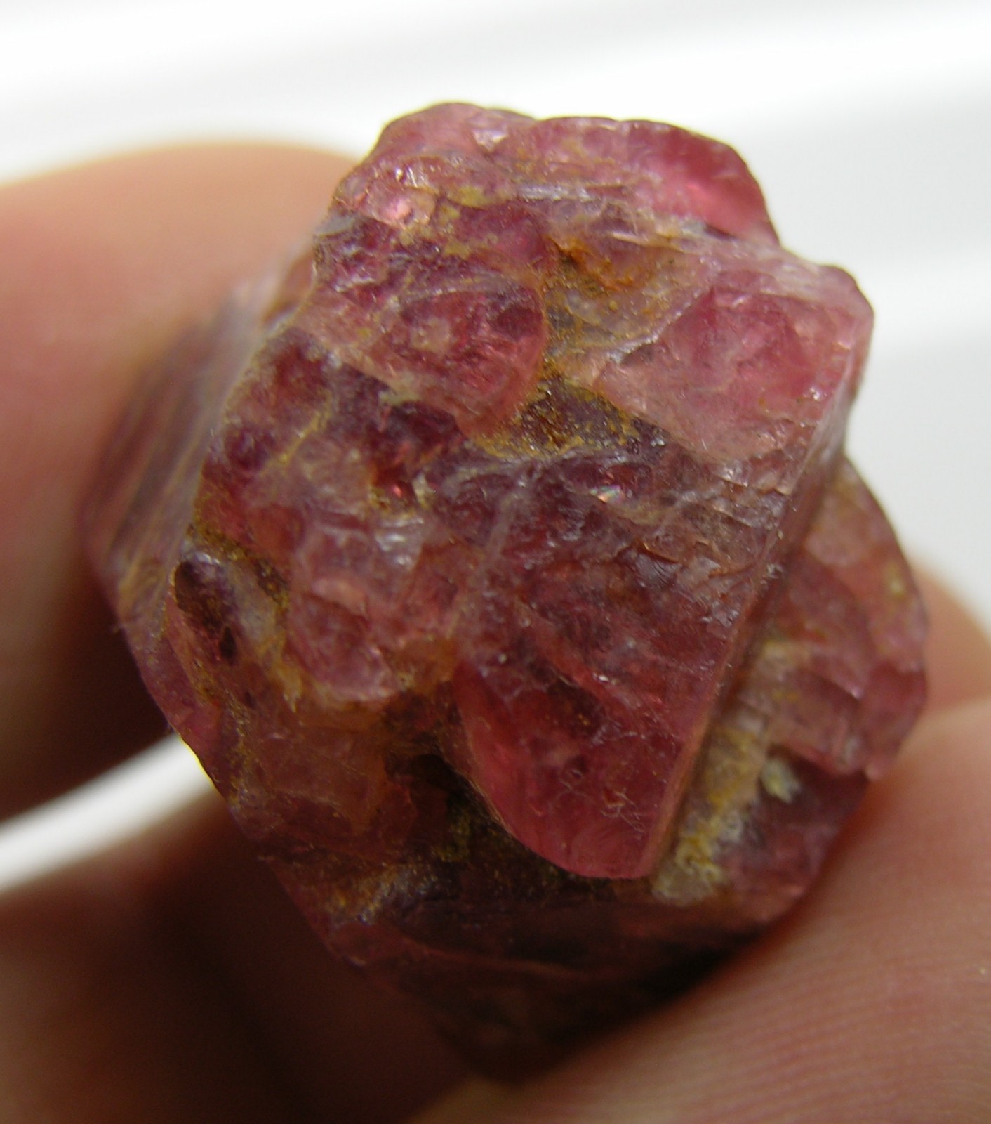 67.30ct Vietnam 100% Natural Fluorescent Red Octahedral Spinel Crystal ...