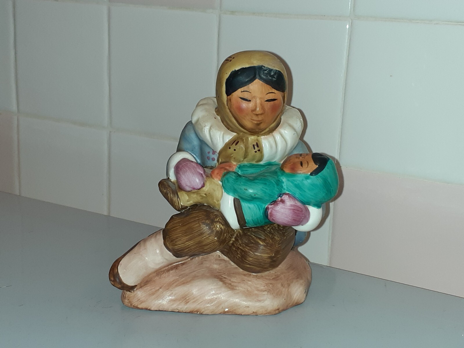Vintage Ceramic Mom Holding Baby Figurine 5.6" x 5" x 4" | eBay