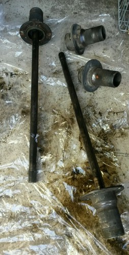 Early MGB hub set for wire wheels front rear axle shafts 1963 64 65 66 ...