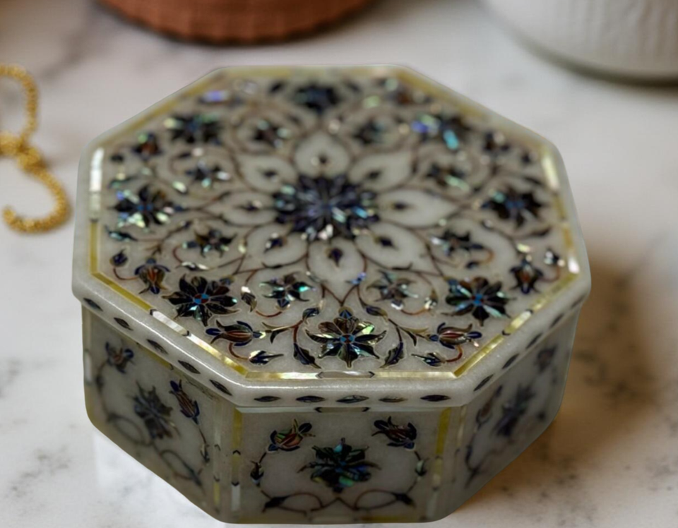 White Marble Jewelry Box with Semi Precious Paua Shell Stone Inlay Art ...