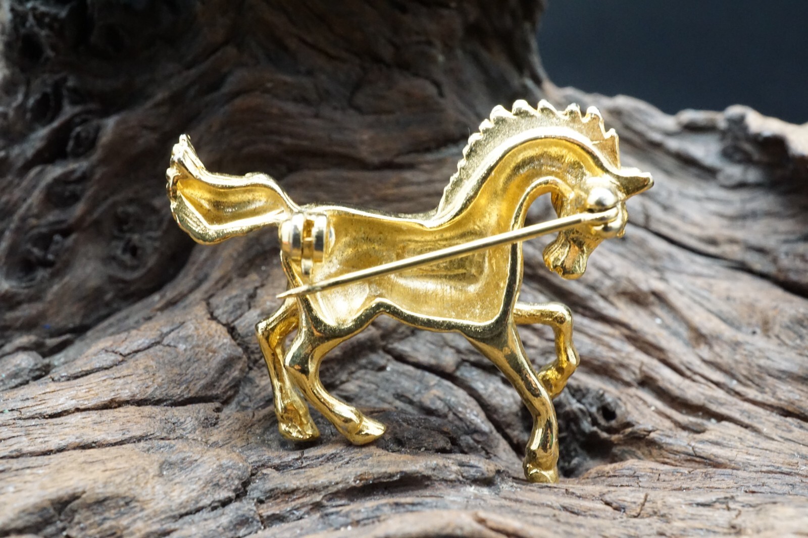 Vintage GALLOPING STALLION HORSE Gold Tone Small Broo… - Gem