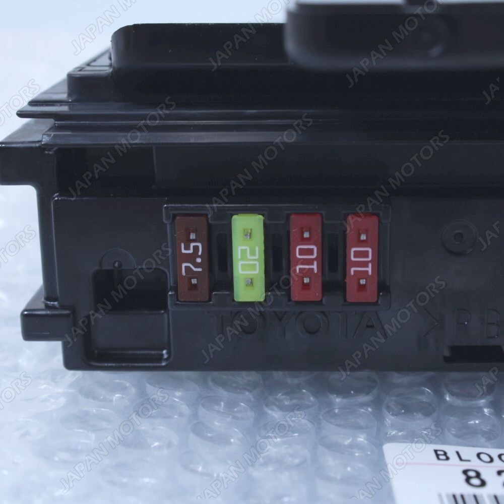 Genuine OEM Toyota HIGHLANDER Engine Room Junction Block Assembly 82720 ...