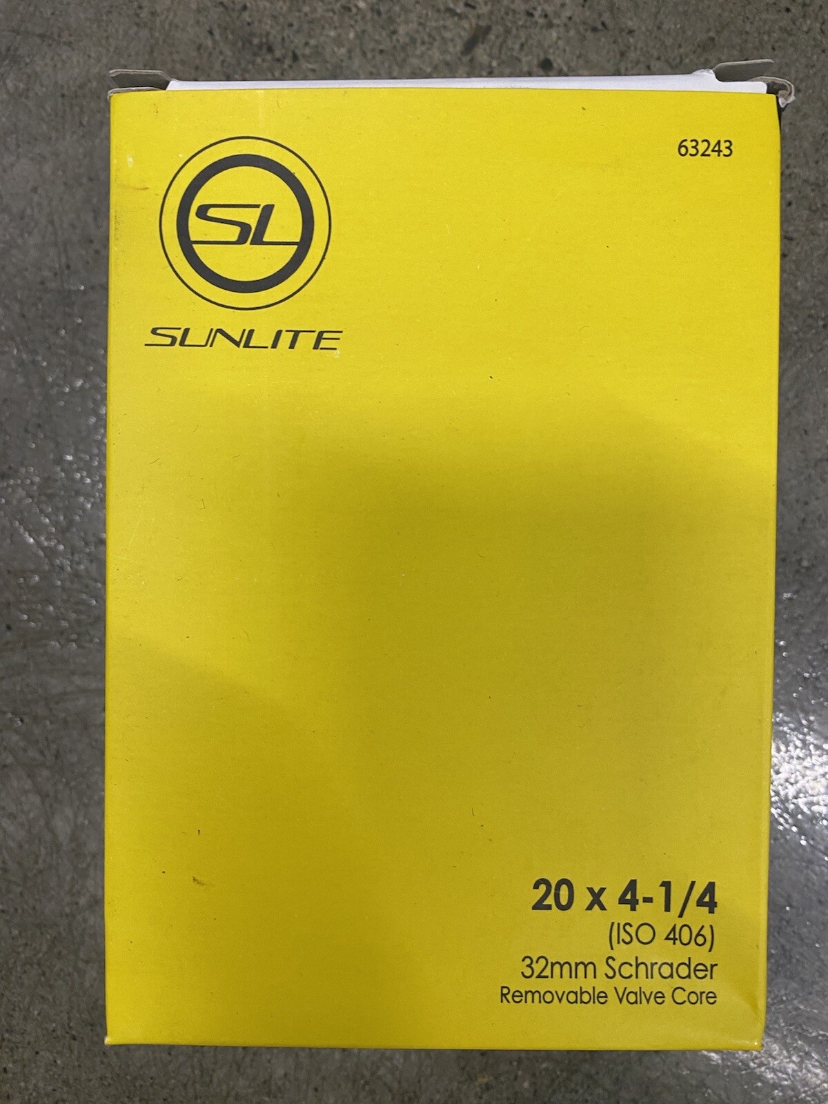 Sunlite 20x4-1/4 (ISO 406) 32mm Schrader Removable Valve Core | eBay