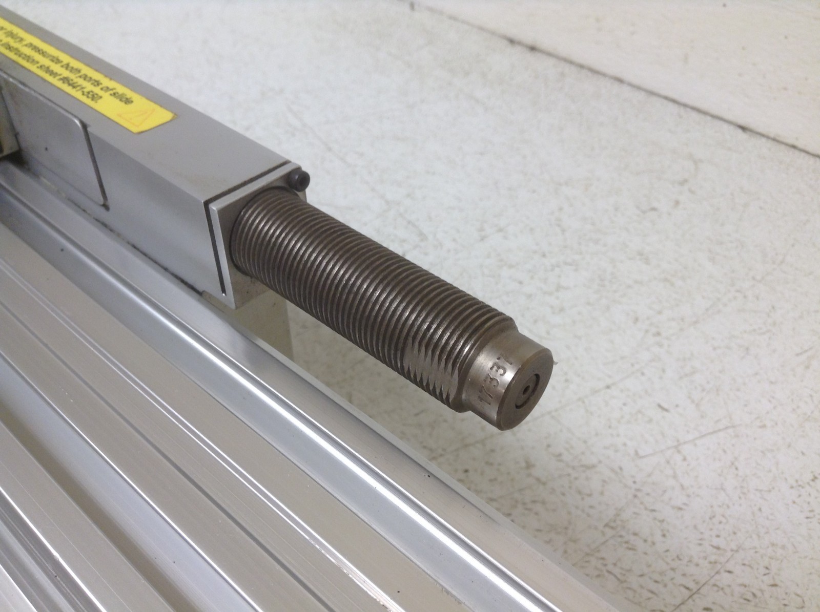 phd SFM5 40 x 350-L9-NM-33-NN00-NP11-NT33 Pneumatic Slide Cylinder ...