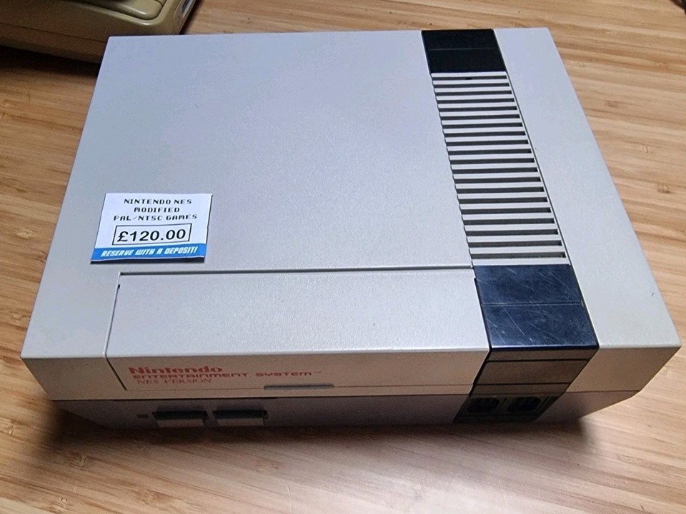 NINTENDO NES CONSOLE PAL with region mod NTSC Controller and 1 game ...