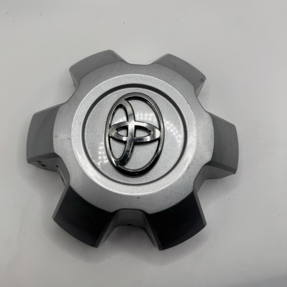 Toyota 4Runner 4260B-35070 OEM Wheel Center Rim Cap Hub Cover Lug Dust ...