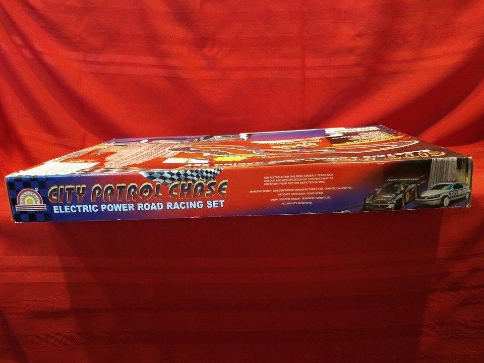 Vintage GOLDEN BRIGHT CITY PATROL CHASE Electric Power Road Racing Set ...