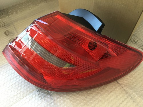 a2468200264 Originale Mercedes Benz W246 unità ottica posteriore dx ...