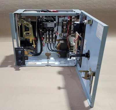 GENERAL ELECTRIC GE 8000 15 AMP 600V SIZE 1 BREAKER MCC MCCB RUN LIGHT ...