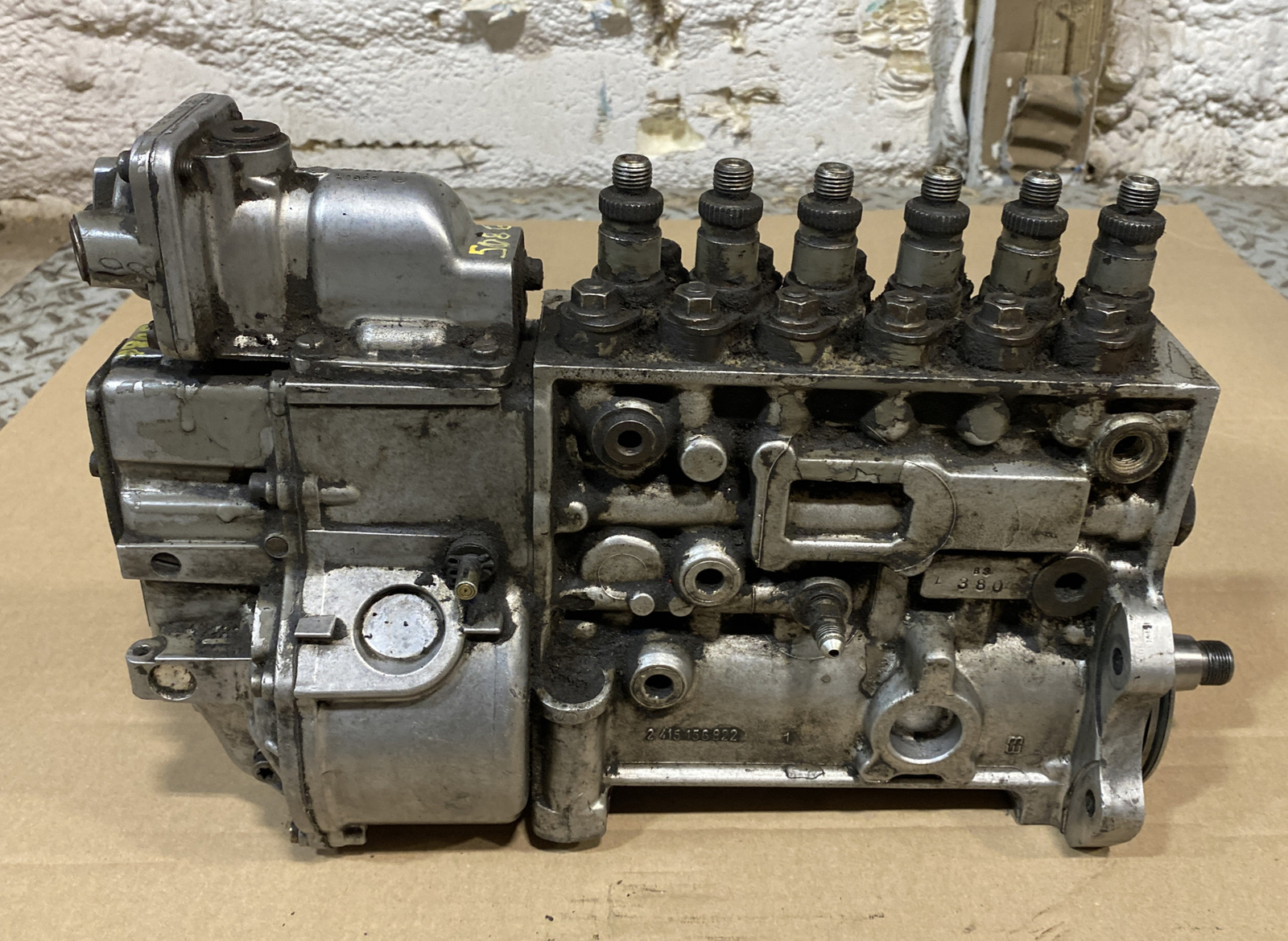 P7100 Cummins Fuel Injection Pump 0402736843 for Parts Does Not Spin ...