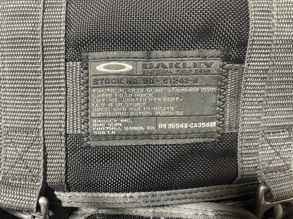RARE OAKLEY AP MESSENGER BAG Tactical Field Gear Range Pack w ...