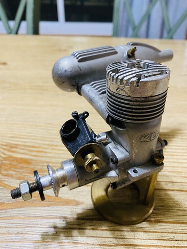 Vintage K&B 40 RC glow engine with Perry carburetor | eBay
