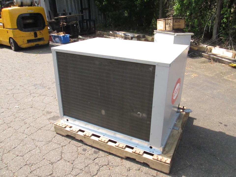 Trenton Outdoor Condensing Unit TEHA030H7HT3CB, Air Cooled, TEHA Line ...
