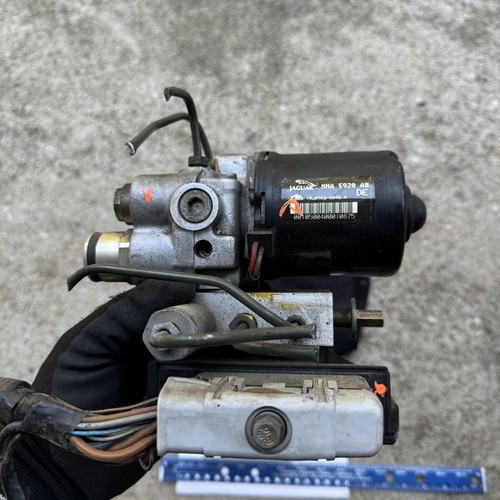1996 JAGUAR XJ XJ6 XJS XJ12 ABS Antilock Brake Pump Control LNA2210AA ...