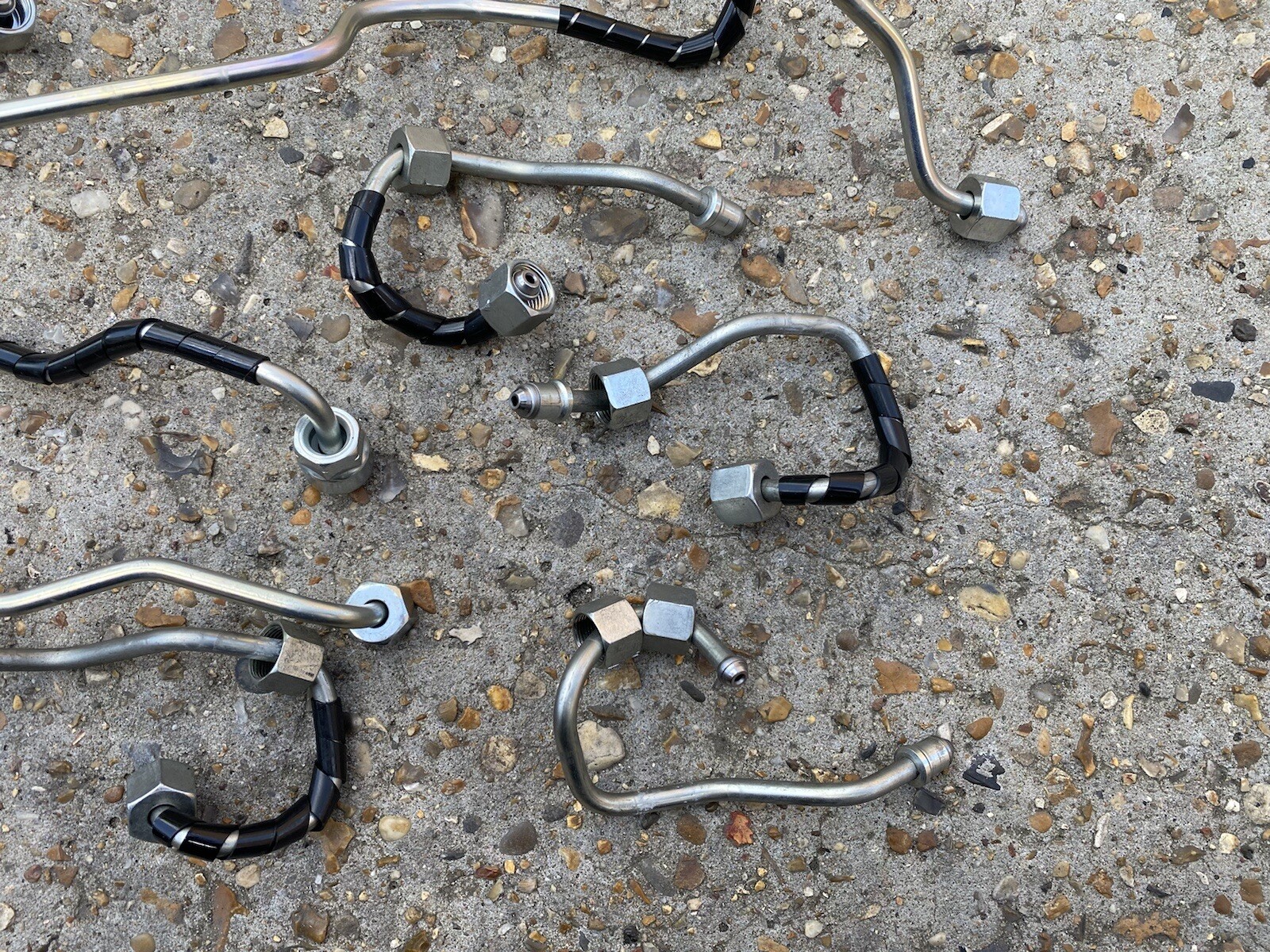 Range Rover Sport 3.0 V6 Diesel L494 306DT 13-18 Fuel Injectors Pipes ...