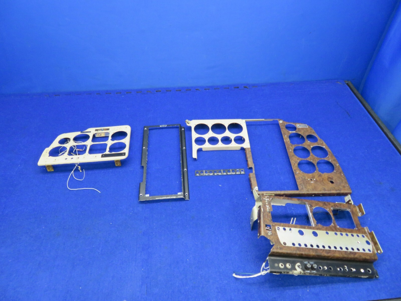 Beech 58 Baron Instrument Panel FOR PARTS (0322-27) | eBay