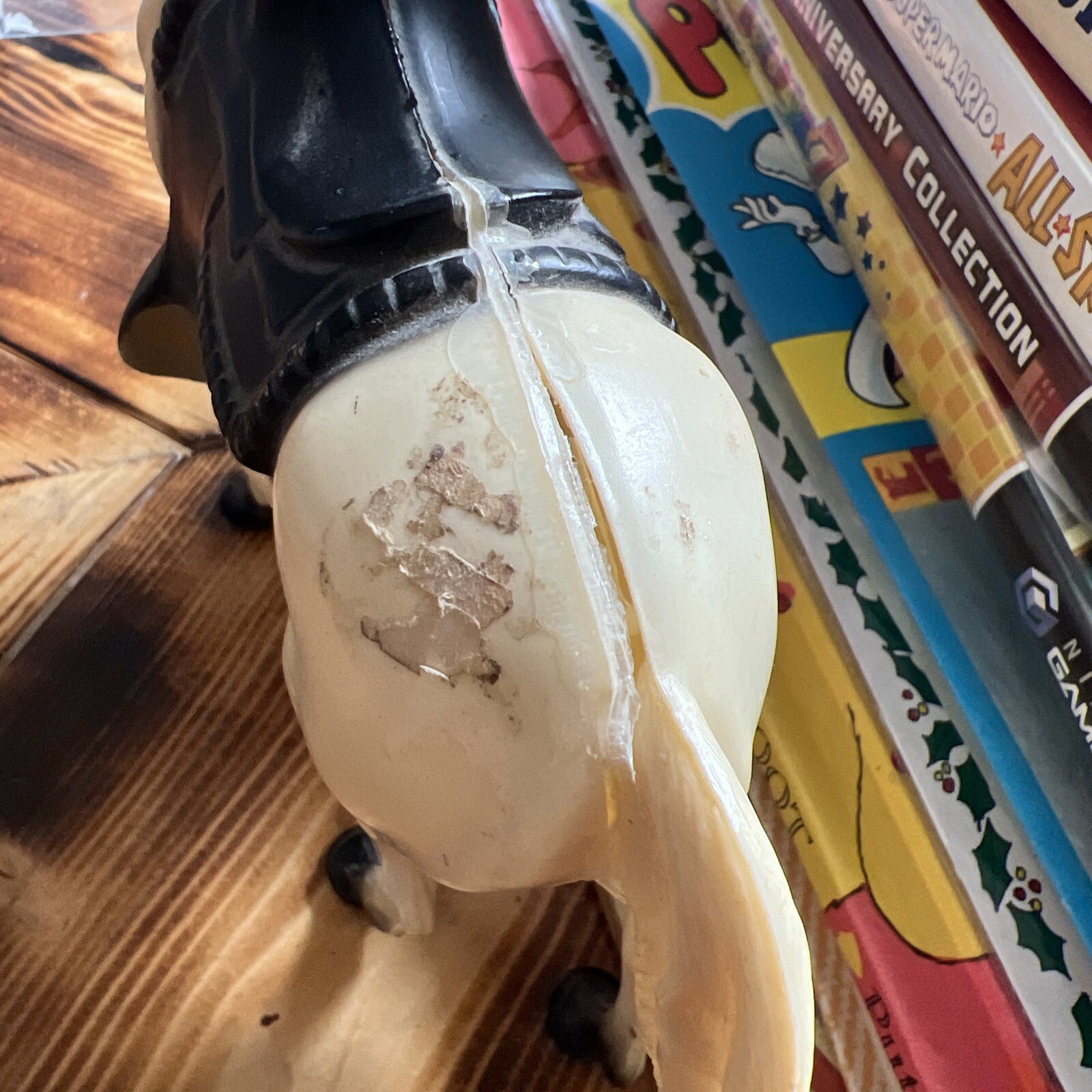 Vintage 50s 60s Hard Plastics White Toy Horse w/ Black Saddle 7.5" x 6. ...