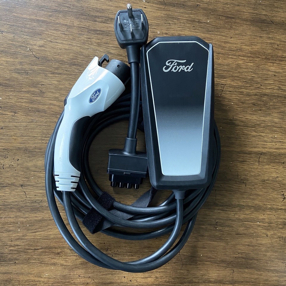 Ford F150 Lightning Mach E Charger 32 Amp EV charging cable NEMA 14-50 ...