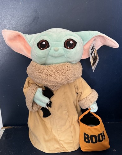 DISNEY 2021 The Child Baby Yoda The Mandalorian HALLOWEEN GREETER Star ...