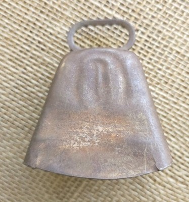 Vintage Metal Cow Bell Flat Sided Clapper Primitive Decor Rusty 3.5" | eBay