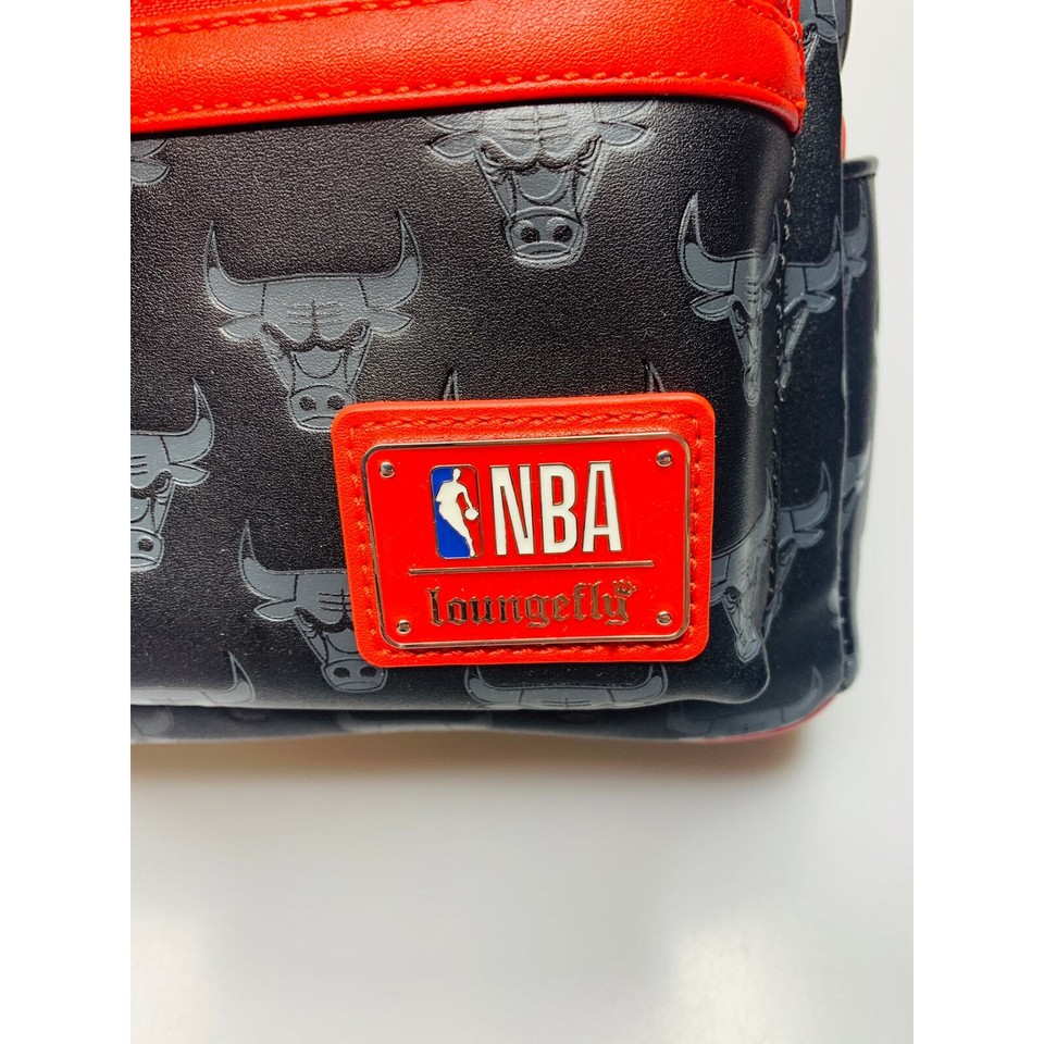 BRAND NEW NBA Chicago Bulls Logo Loungefly Mini Backpack | eBay