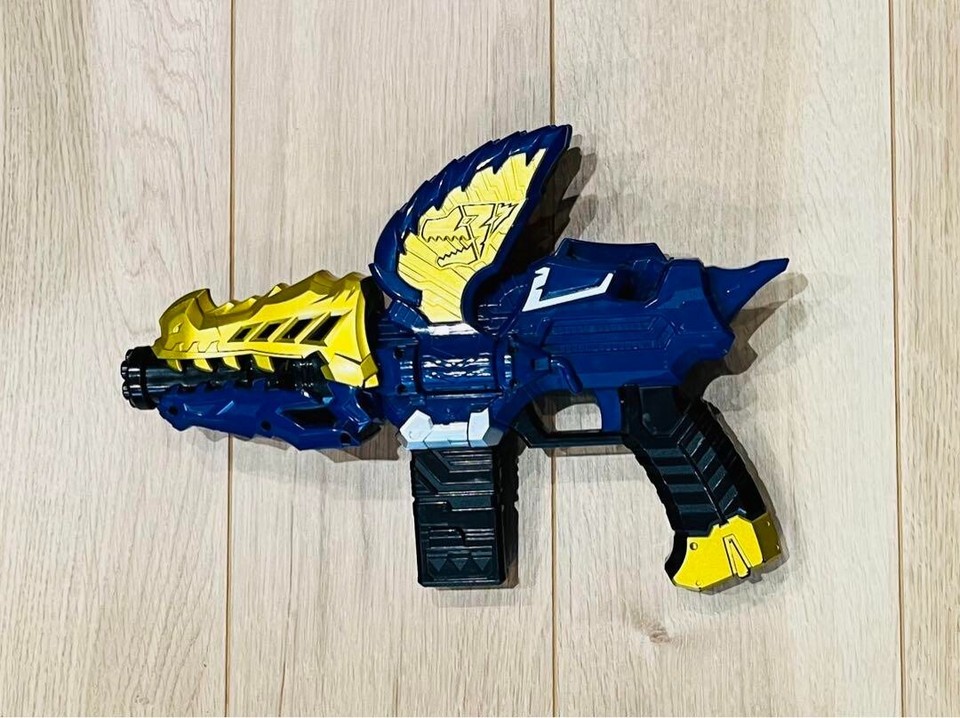 Power Rangers Dino Fury Ryusoulger DX Morpher Set Mosa Blade Blaster ...
