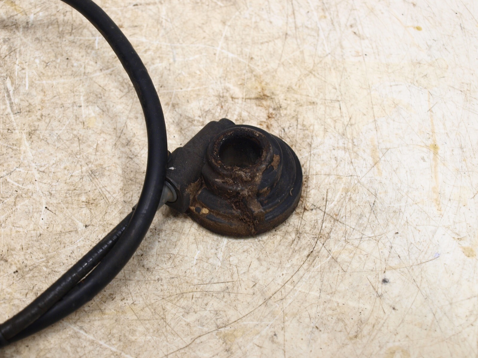 2001 Suzuki DRZ 400 Drz400s Speedo Speedometer Cable Gear Hub Drive for ...