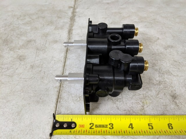 Mv2 Control Module Dash Hand Operated Valve. Excel# EM34560 Ref ...