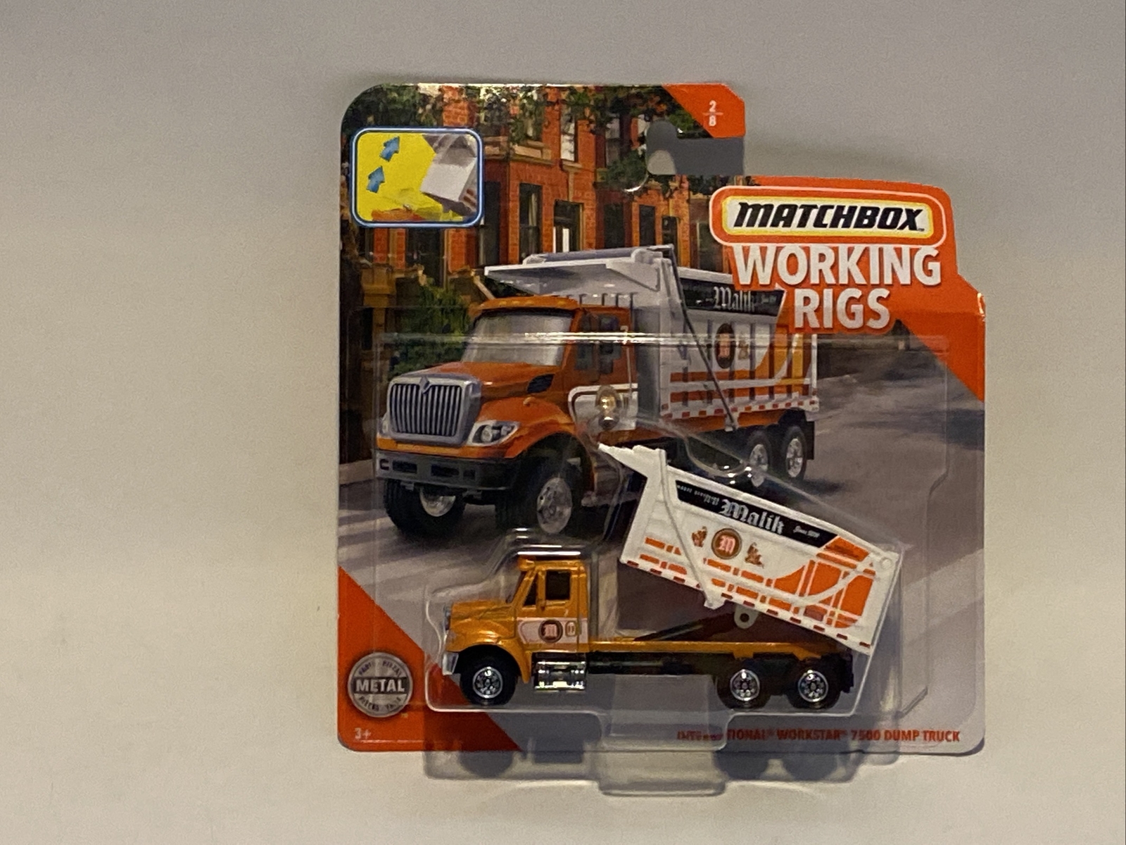 2020 MATCHBOX WORKING RIGS International Workstar 7500 Dump Truck ...