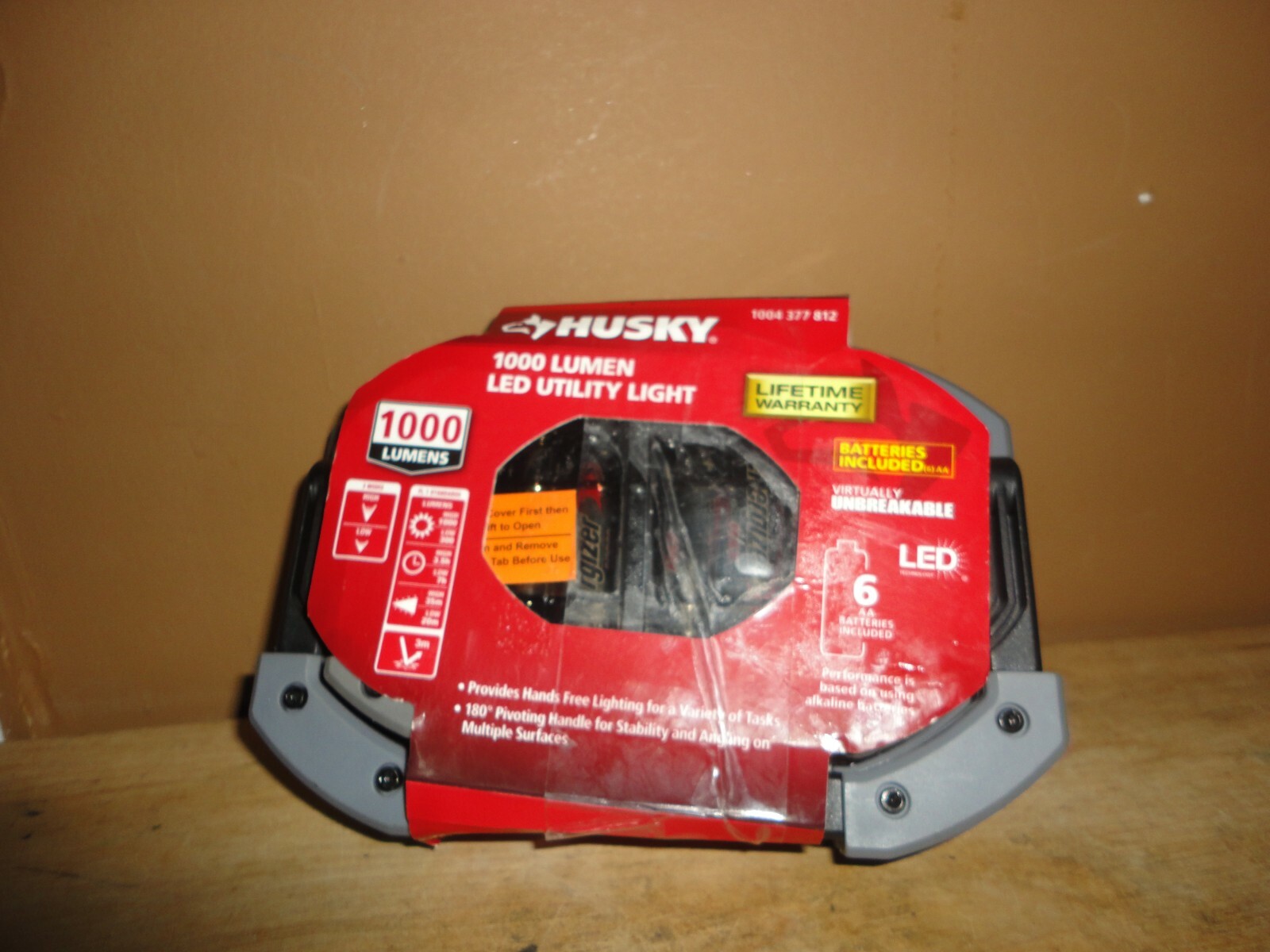 Husky 1000 Lumens Portable LED Utility Light 1004 377 812 | eBay