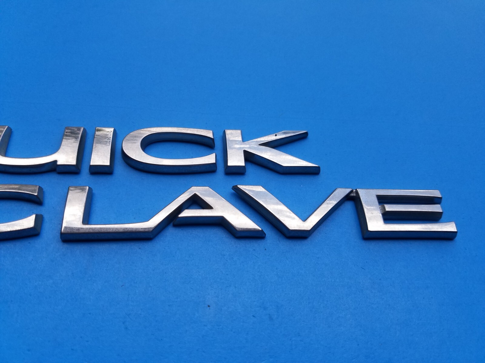 08 09 10 11 12 13 14 15 16 17 BUICK ENCLAVE REAR EMBLEM BADGE SYMBOL ...