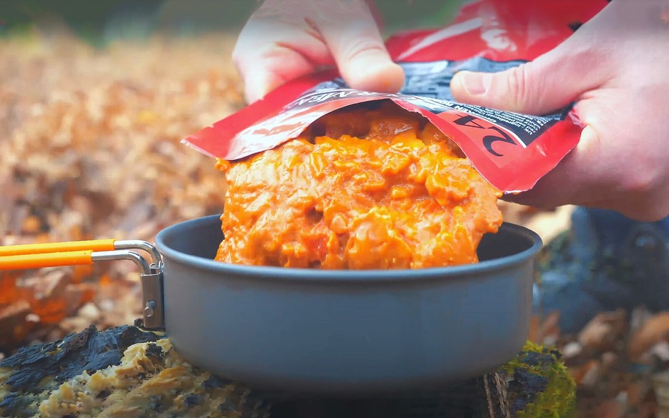 SWEDISH MILITARY MRE 20 COMBAT RATION ARMY FOOD PACK CAMPING SURVIVAL ...