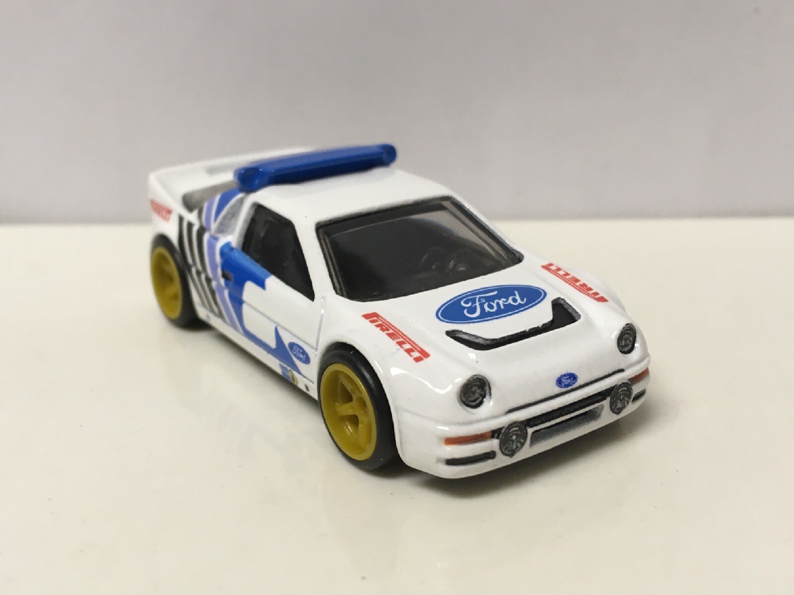 1984-1986 Ford RS 200 RS200 Rally Collectible 1/64 Scale Diecast ...