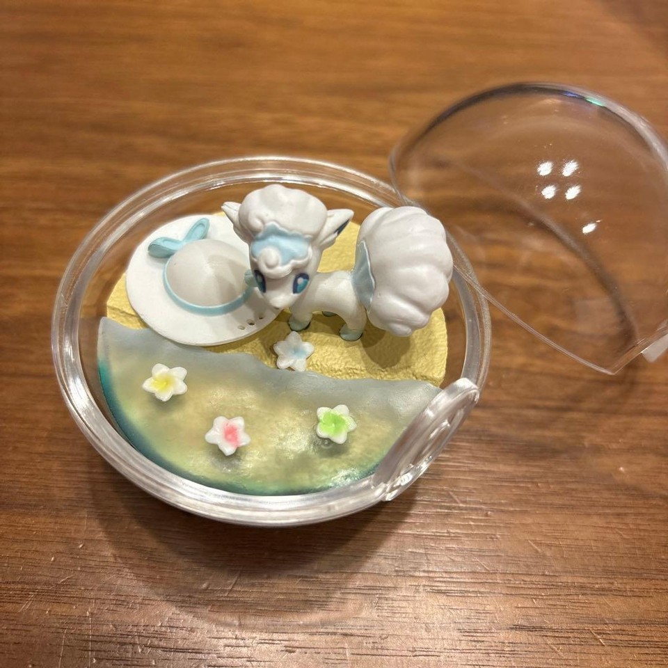 Pokemon Alolan Vulpix Terrarium Collection Figure Alola Region | eBay UK